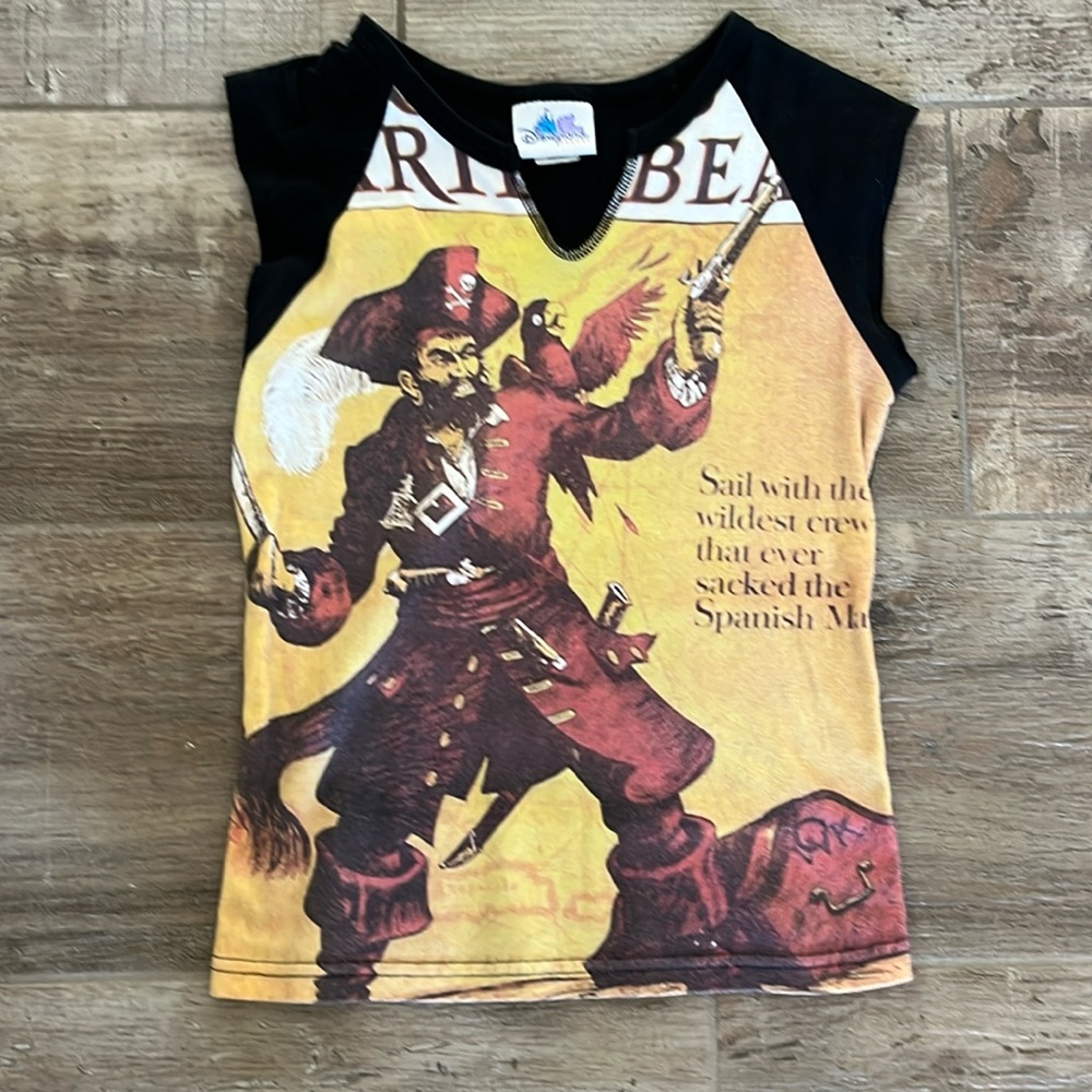 Disneyland Pirates Of The Caribbean Tank Top Small - Gem